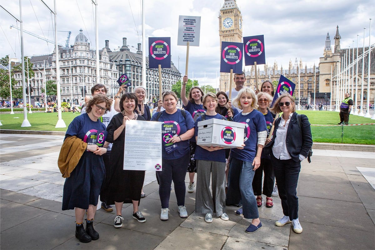 Government plans to scrap the EBacc - Independent Society of Musicians